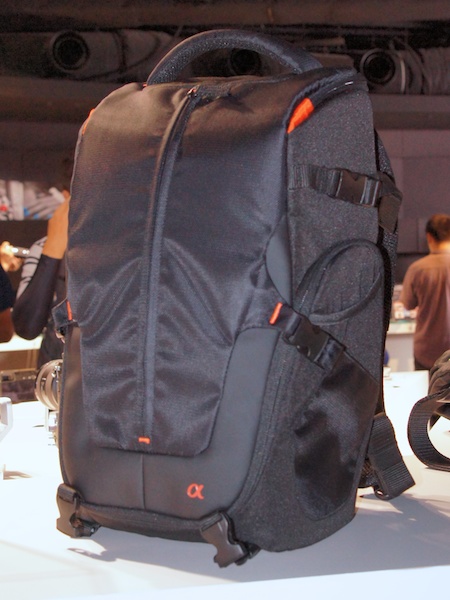 New NEX bags: Sony Alpha / NEX E-mount (APS-C) Talk Forum: Digital ...